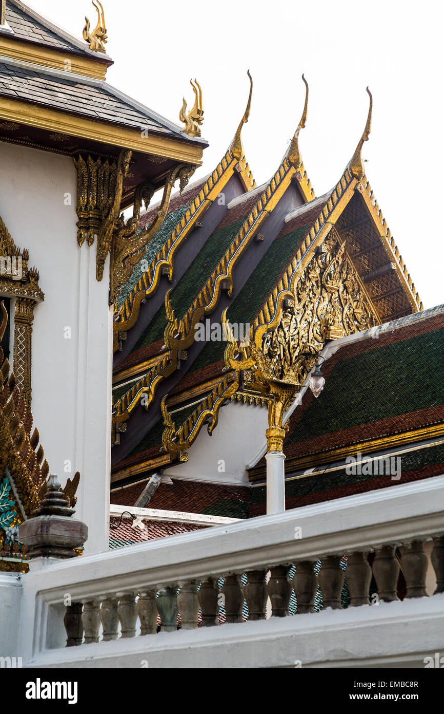 The ornamental roofs of the Royal Grand Palace, Bangkok, Thailand Stock ...
