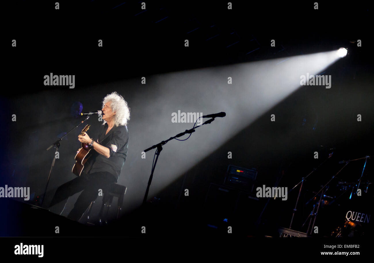 Brian may queen rock group hi-res stock photography and images - Alamy