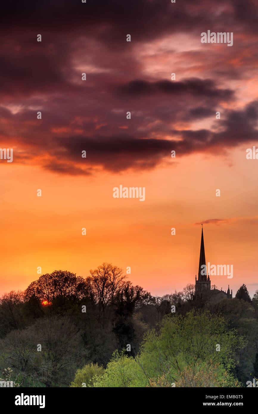 April sunset hi-res stock photography and images - Alamy