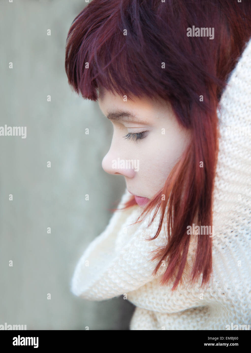 Red head girl hi-res stock photography and images - Alamy