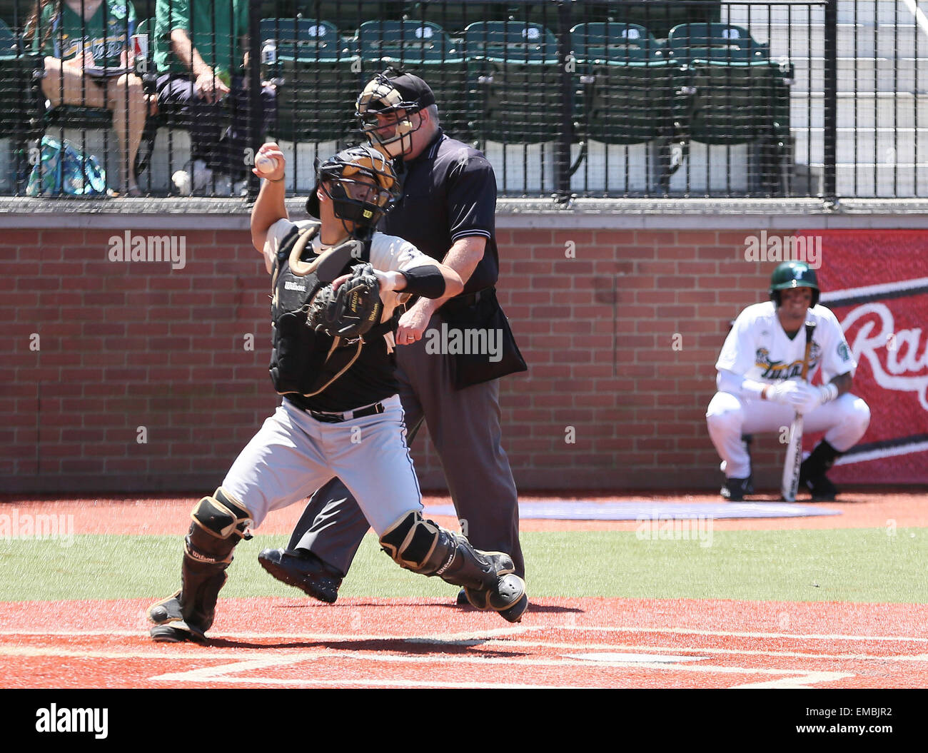 New Orleans, LA, USA. 19th Apr, 2015. UCF catcher Jordan Savinon (29 ...