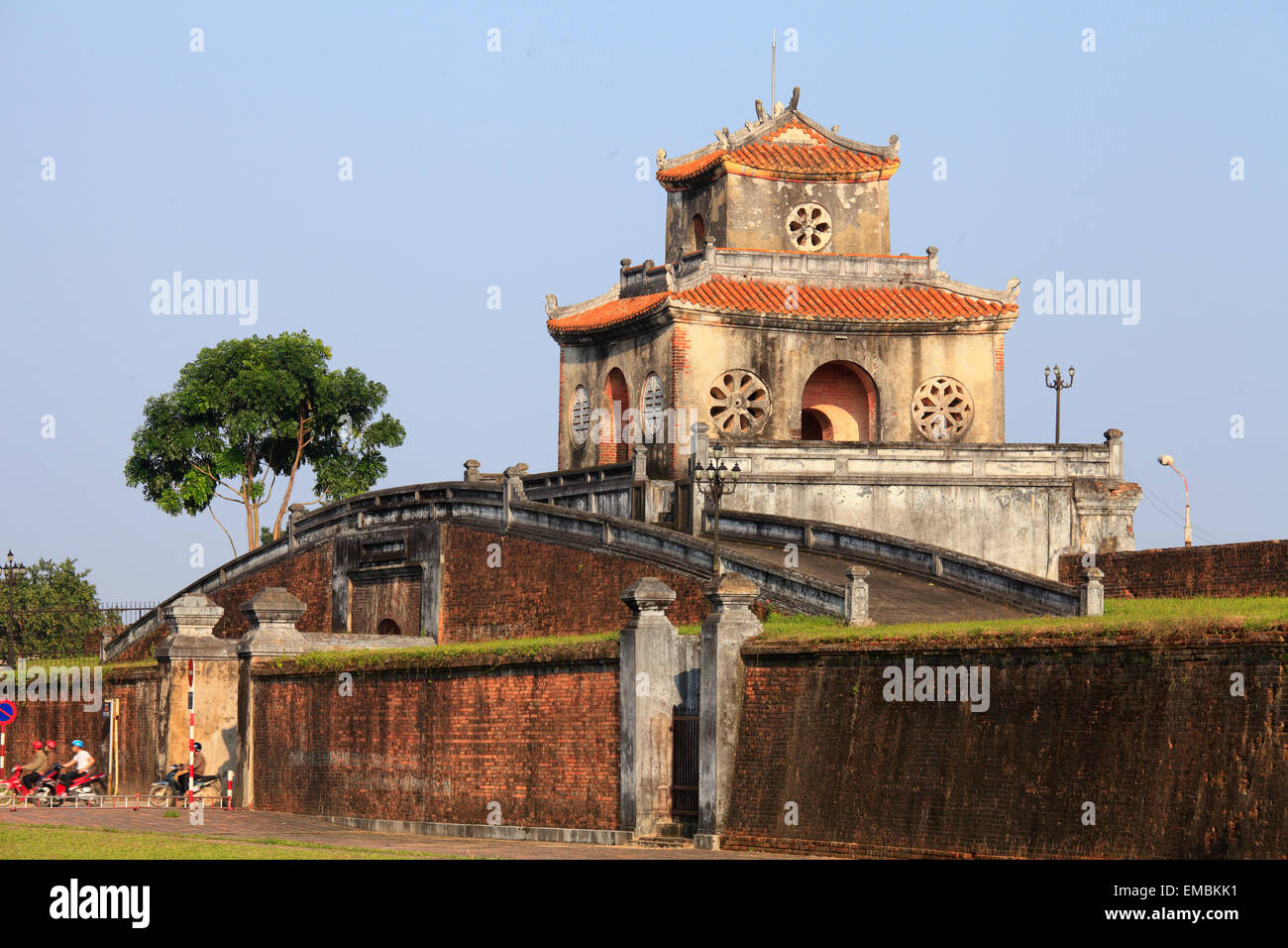 Vietnam, Hue, Citadel, Ngan Gate Stock Photo - Alamy