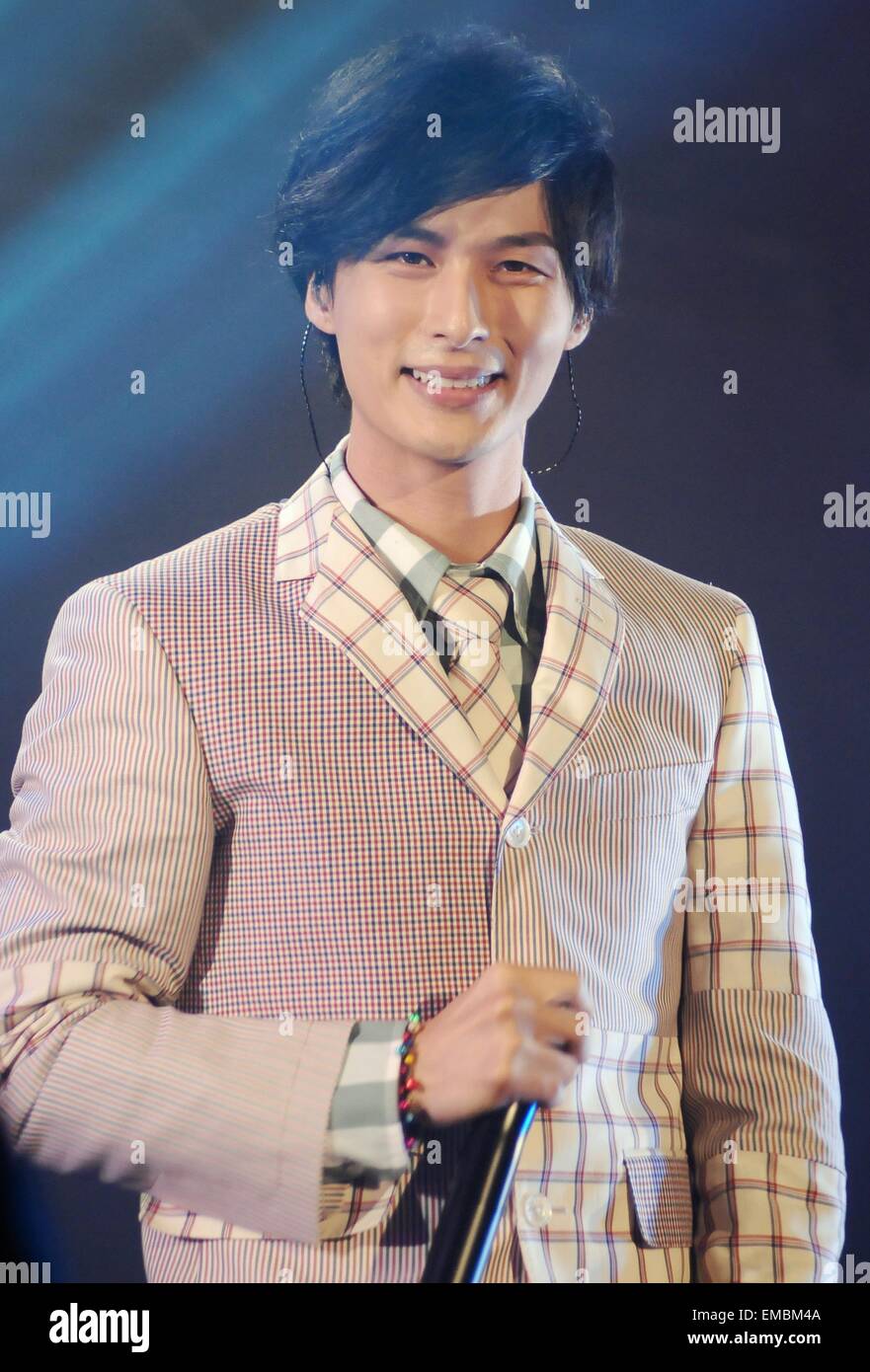 Taipei. 20th Apr, 2015. Singer Yen-J performs during his 27-year-old ...