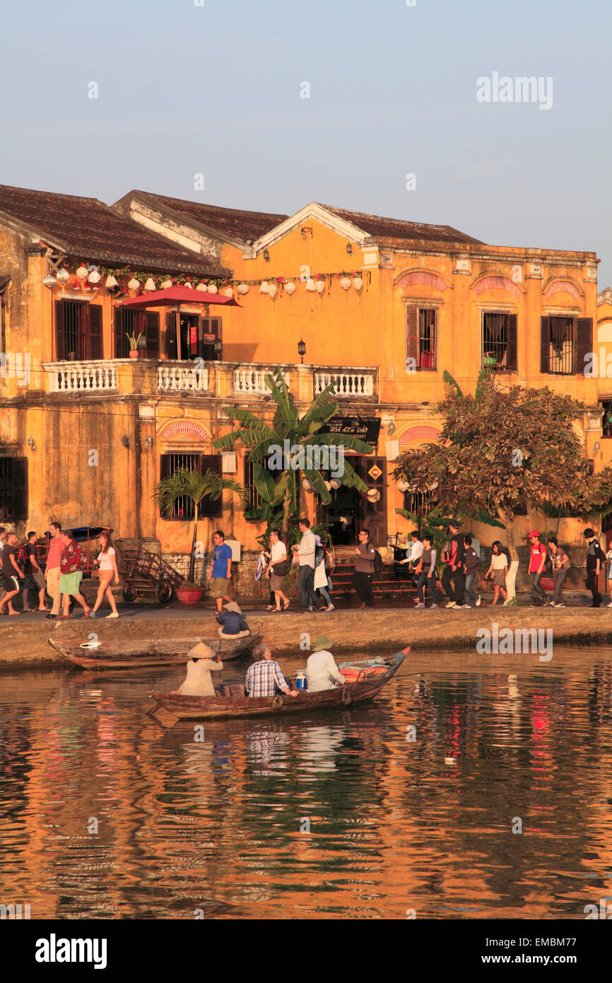 Vietnam river boats hi-res stock photography and images - Alamy