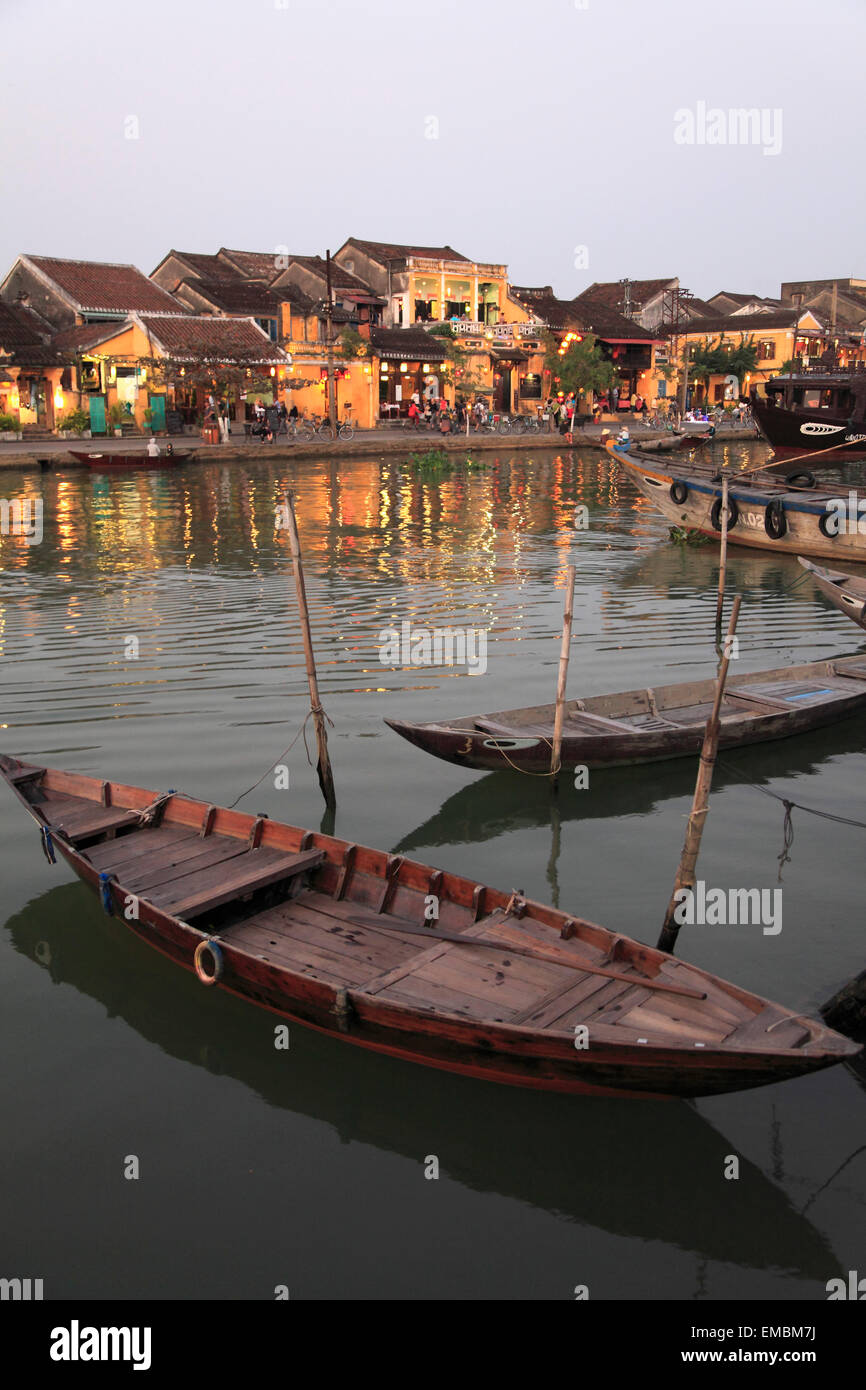 Vietnam, Hoi An, Thu Bon River, boats, people Stock Photo - Alamy