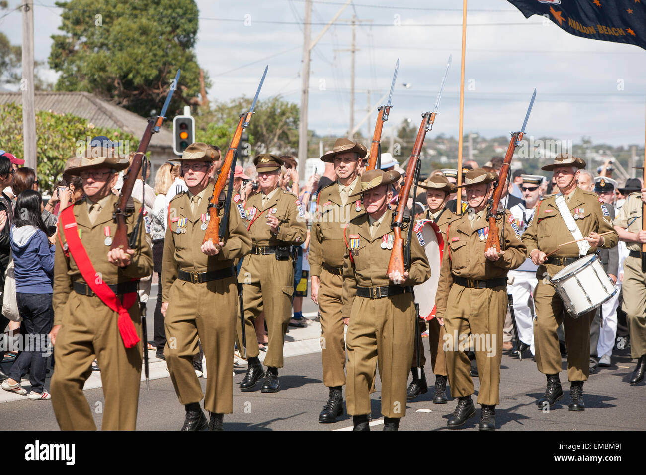 100 years ANZAC Parade in Sydney, military veterans march in the parade ...