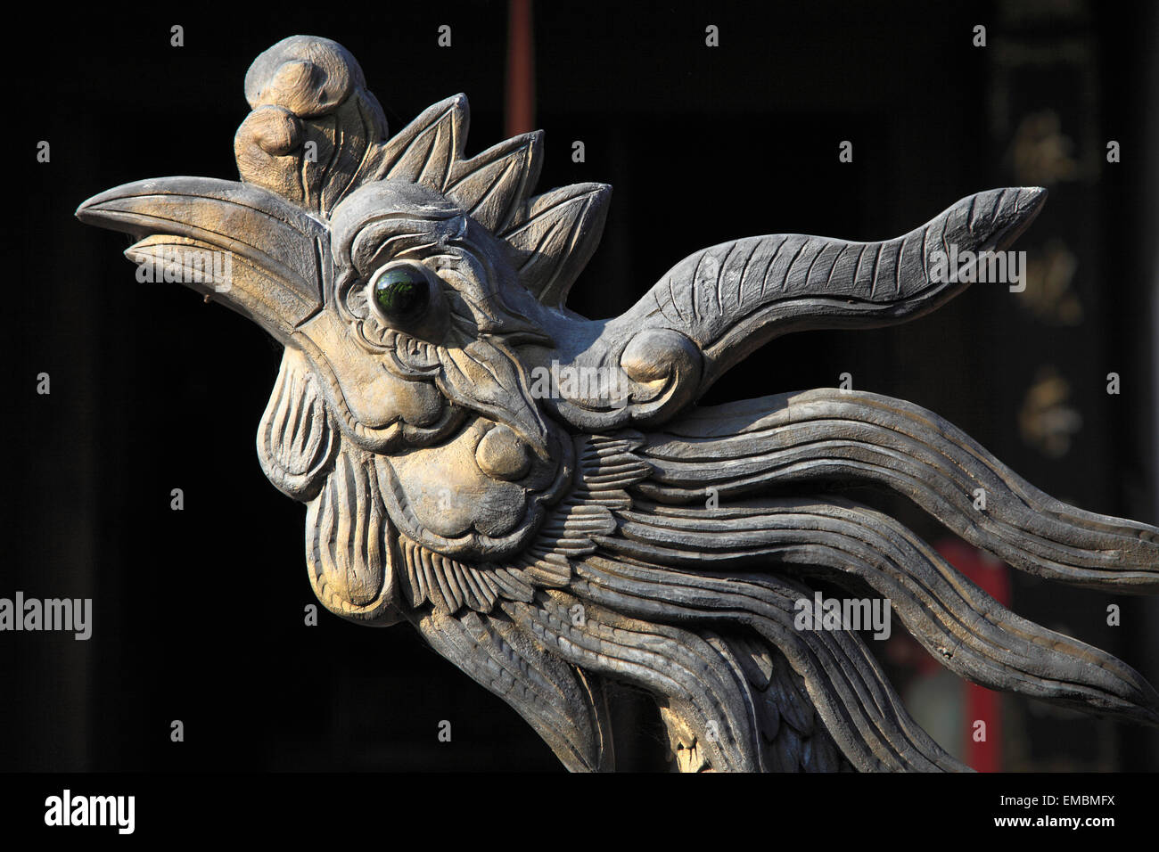 Vietnam, Hoi An, Quan Cong Temple, bird statue Stock Photo - Alamy