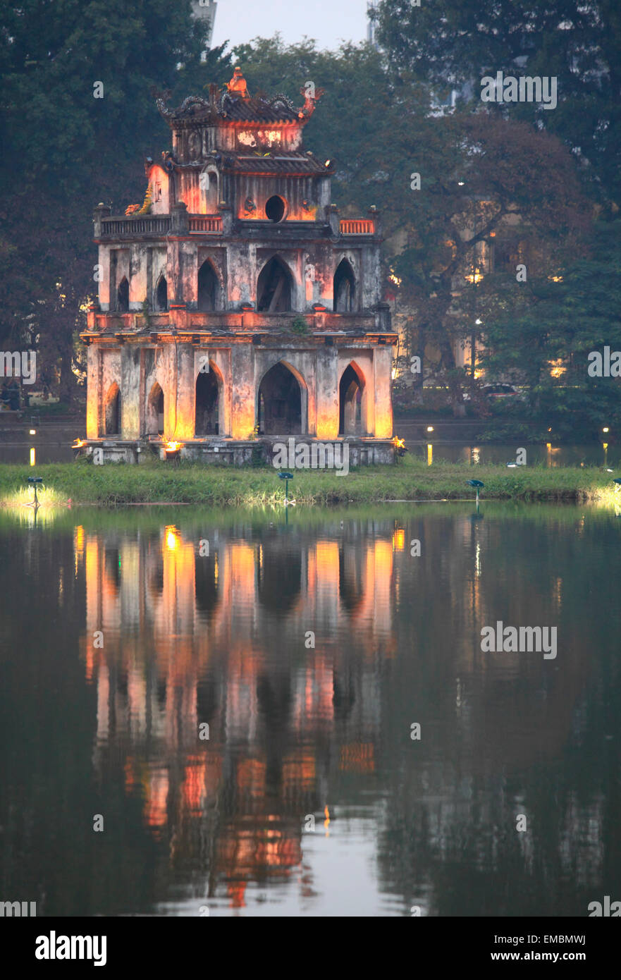Vietnam, Hanoi, Thap Rua, Turtle Tower, Hoan Kiem Lake Stock Photo - Alamy
