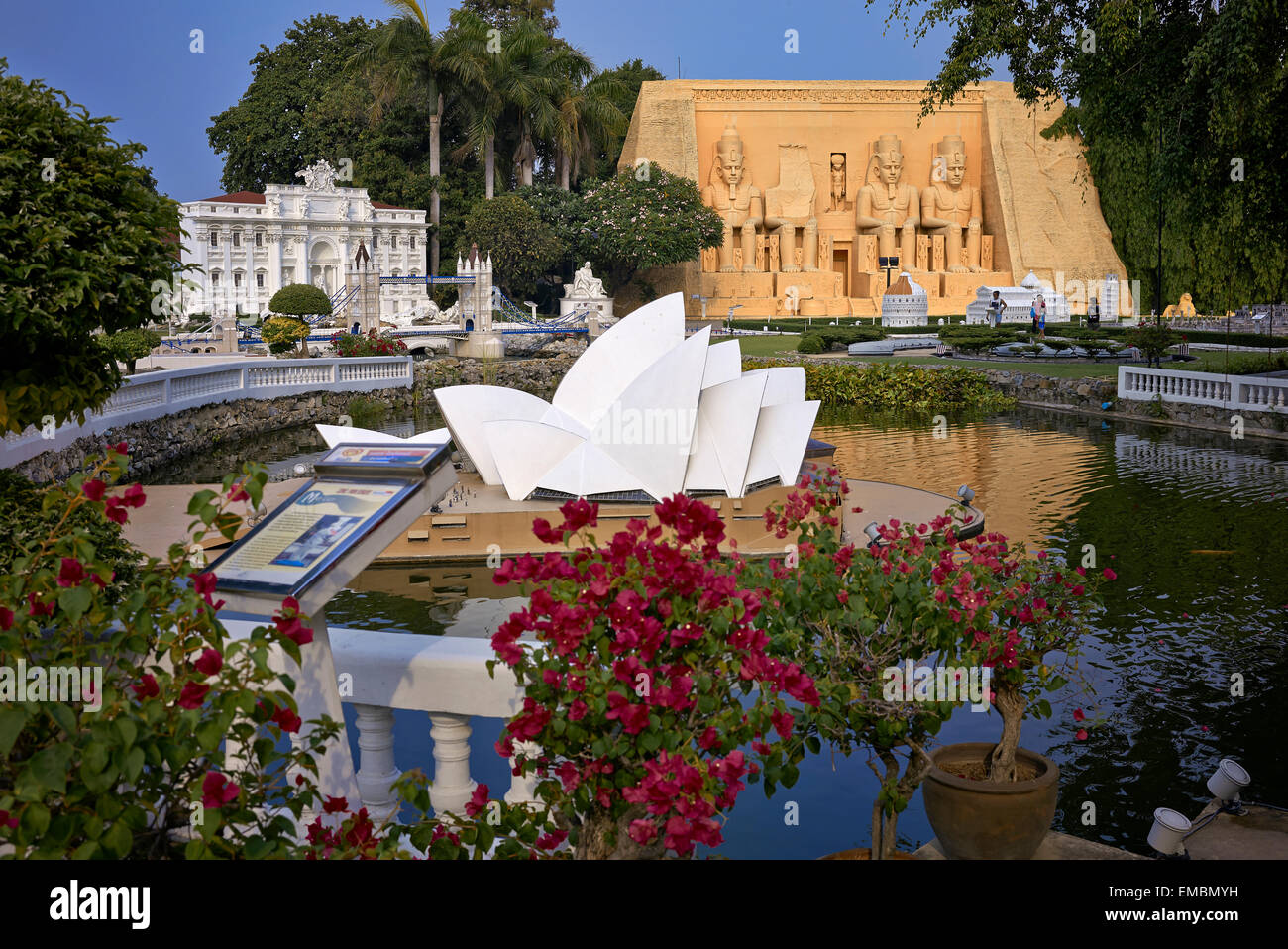 Miniature World. Scaled models of World iconic venues at Siam Mini ...