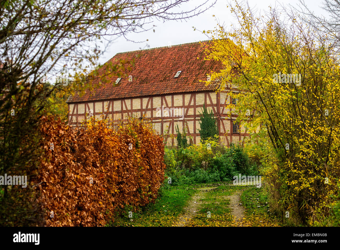 Medieval barn hi-res stock photography and images - Alamy