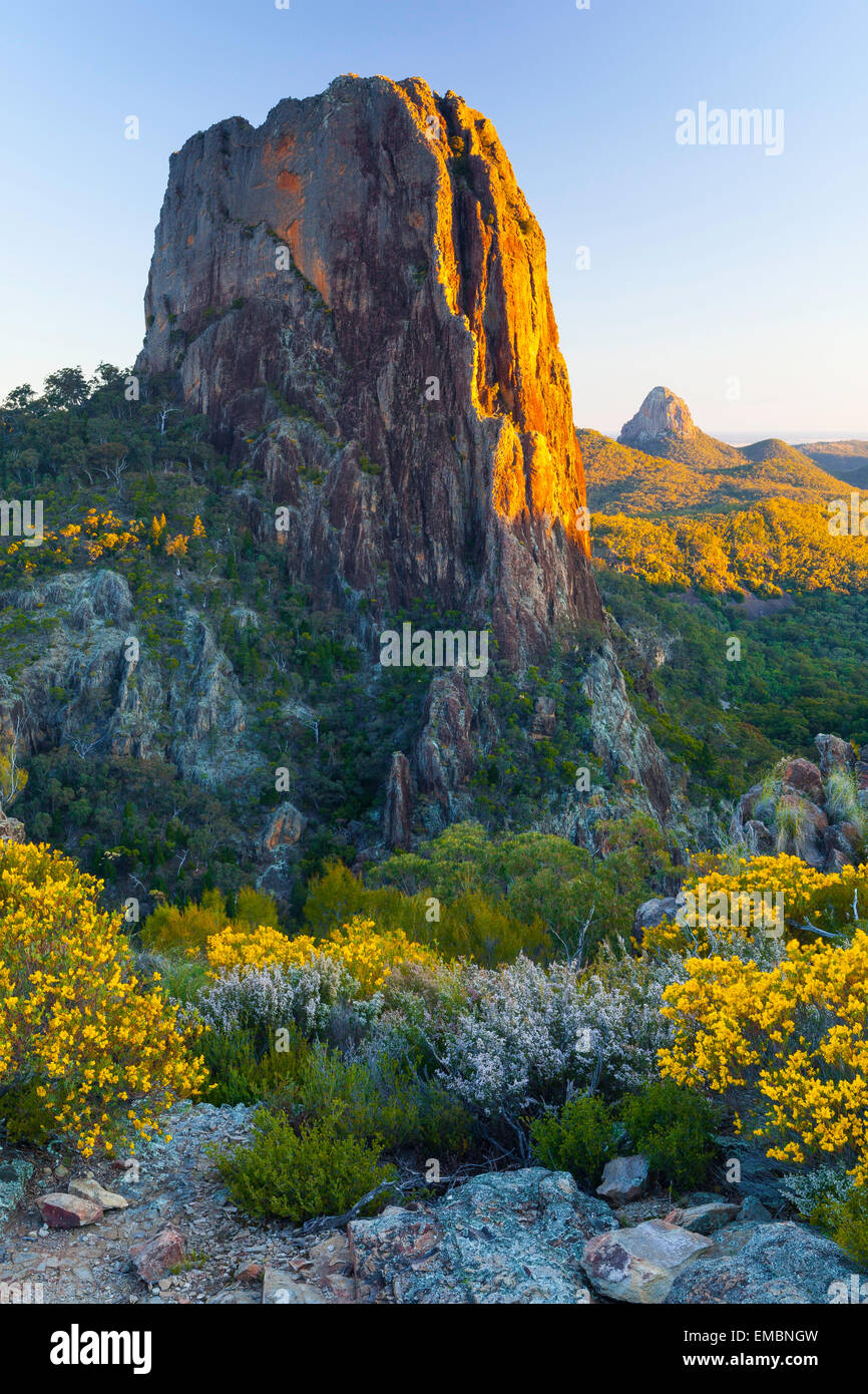 Crater Bluff - Warrumbungle National Park - NSW - Australia Stock Photo ...