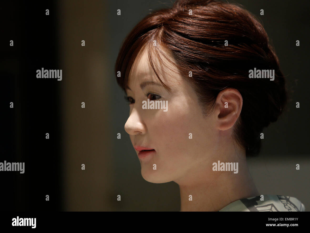 Charge press hi-res stock photography and images - Alamy