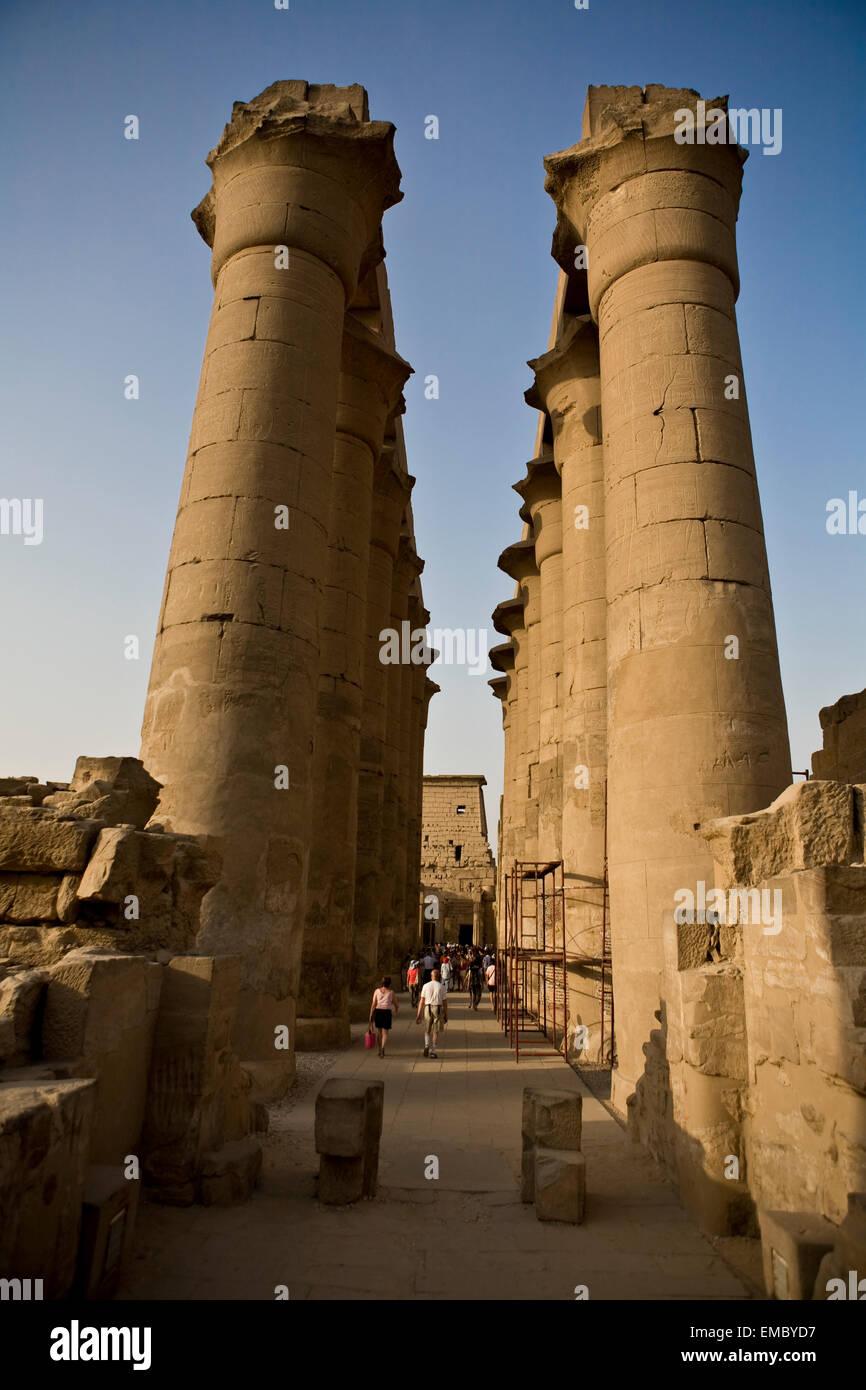 Temple columns view hi-res stock photography and images - Alamy