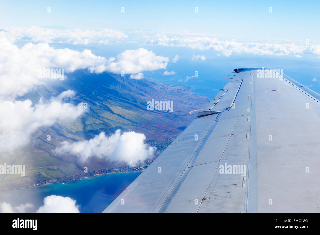 Hawaii aerial plane hi-res stock photography and images - Alamy