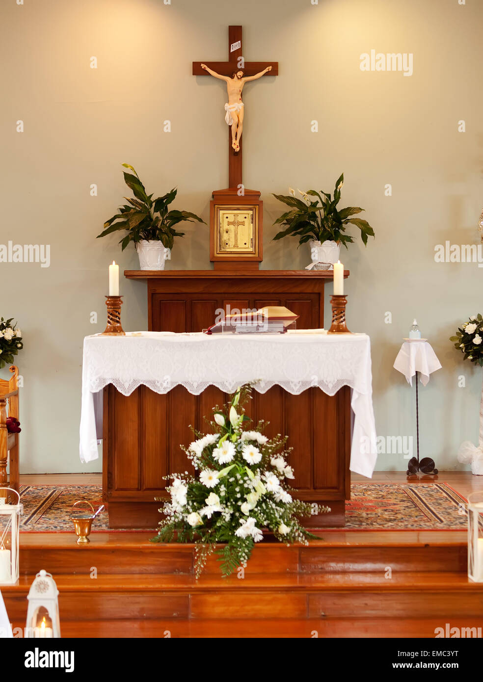 decorated church aisle Stock Photo - Alamy
