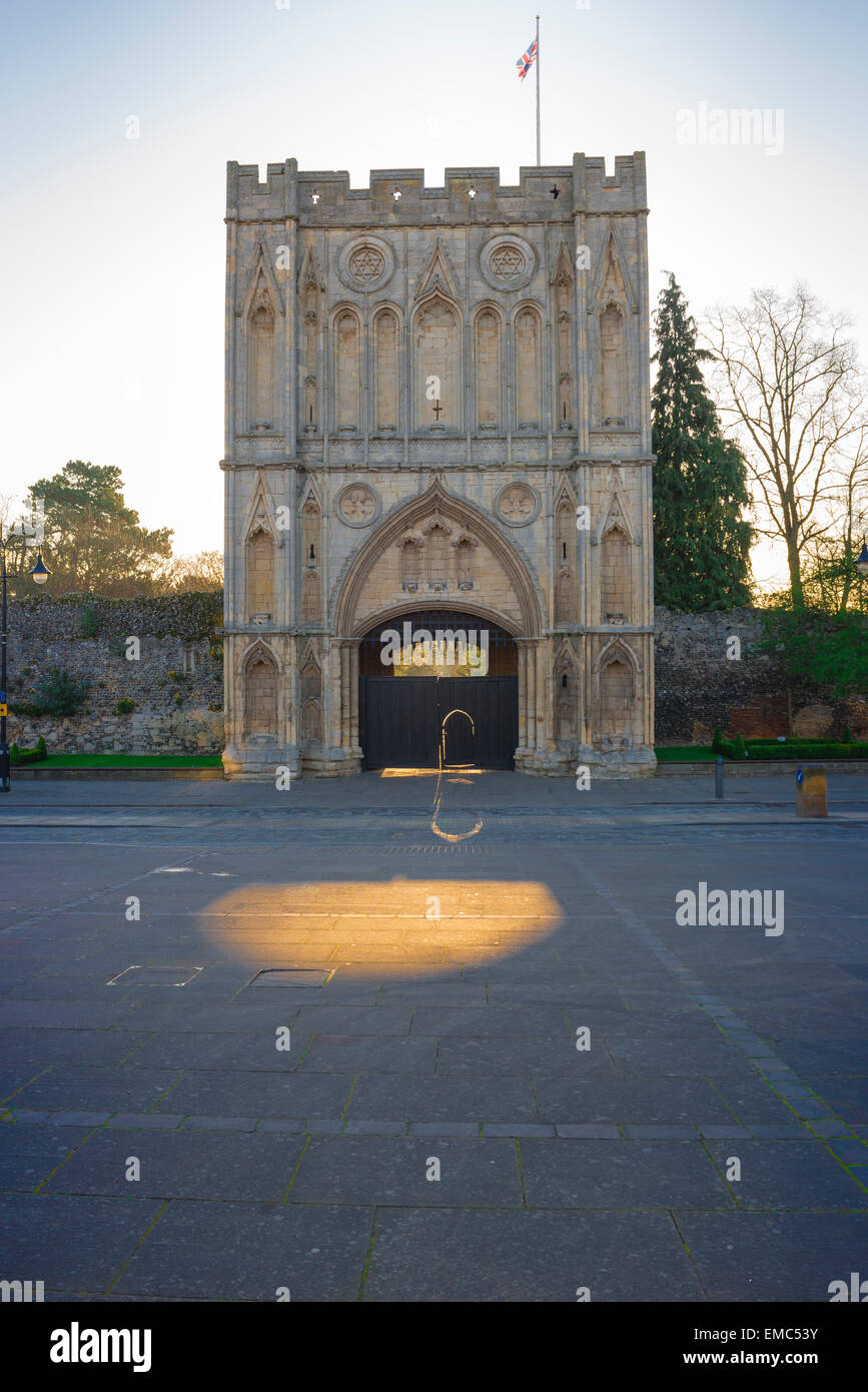 Abbey gate Bury St Edmunds, the 14th century Abbey Gate on Angel Hill ...