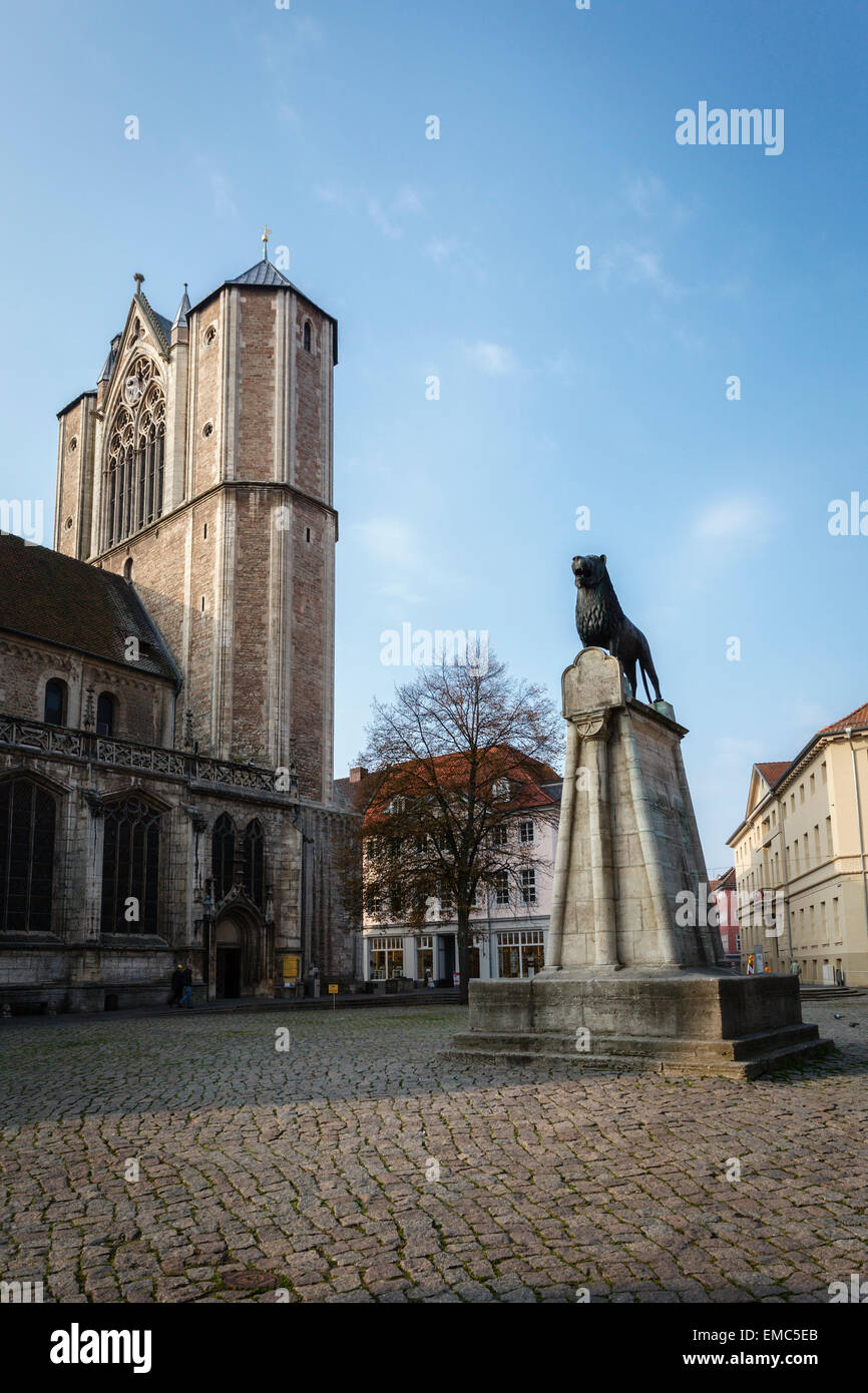 Brunswick lion hi-res stock photography and images - Alamy