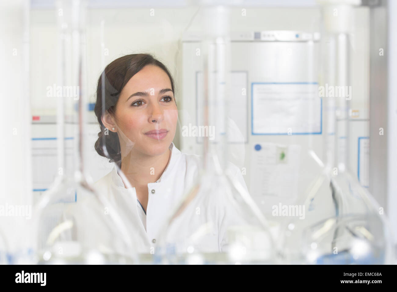 Young scientist in laboratory, portrait Stock Photo - Alamy