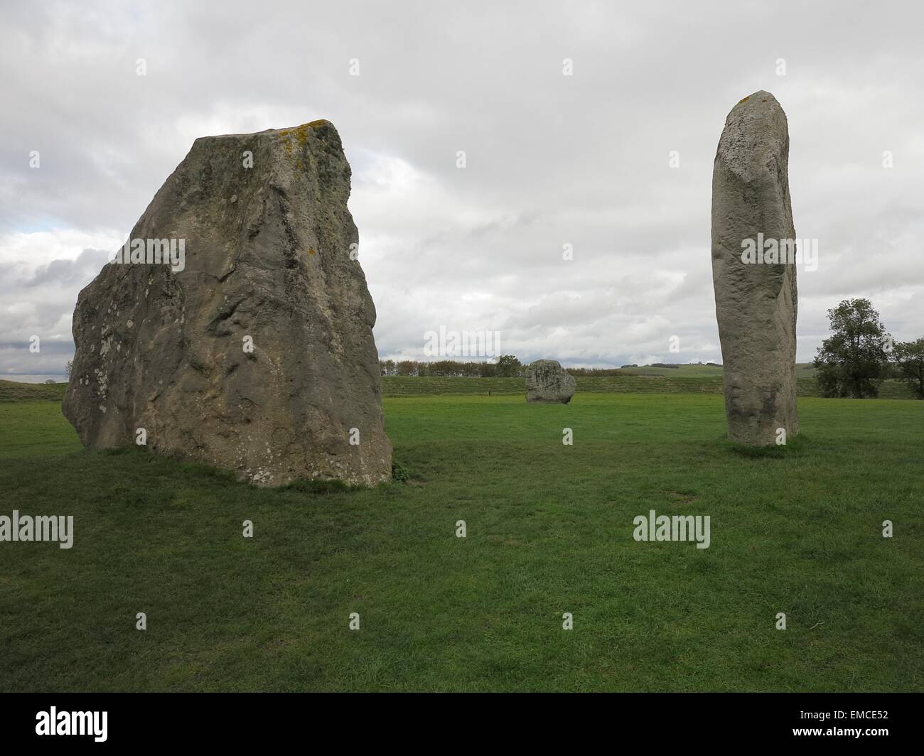 Avebury stone circle hi-res stock photography and images - Alamy