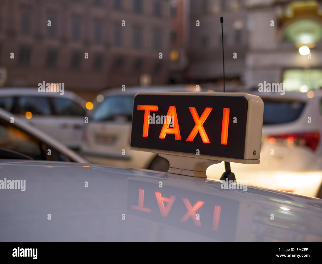 Rome cabs hi-res stock photography and images - Alamy
