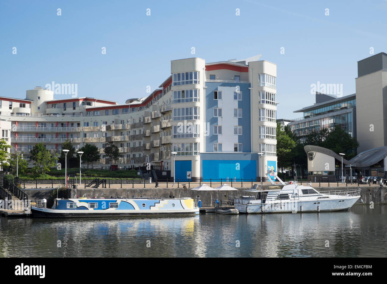 Hannover quay hi-res stock photography and images - Alamy