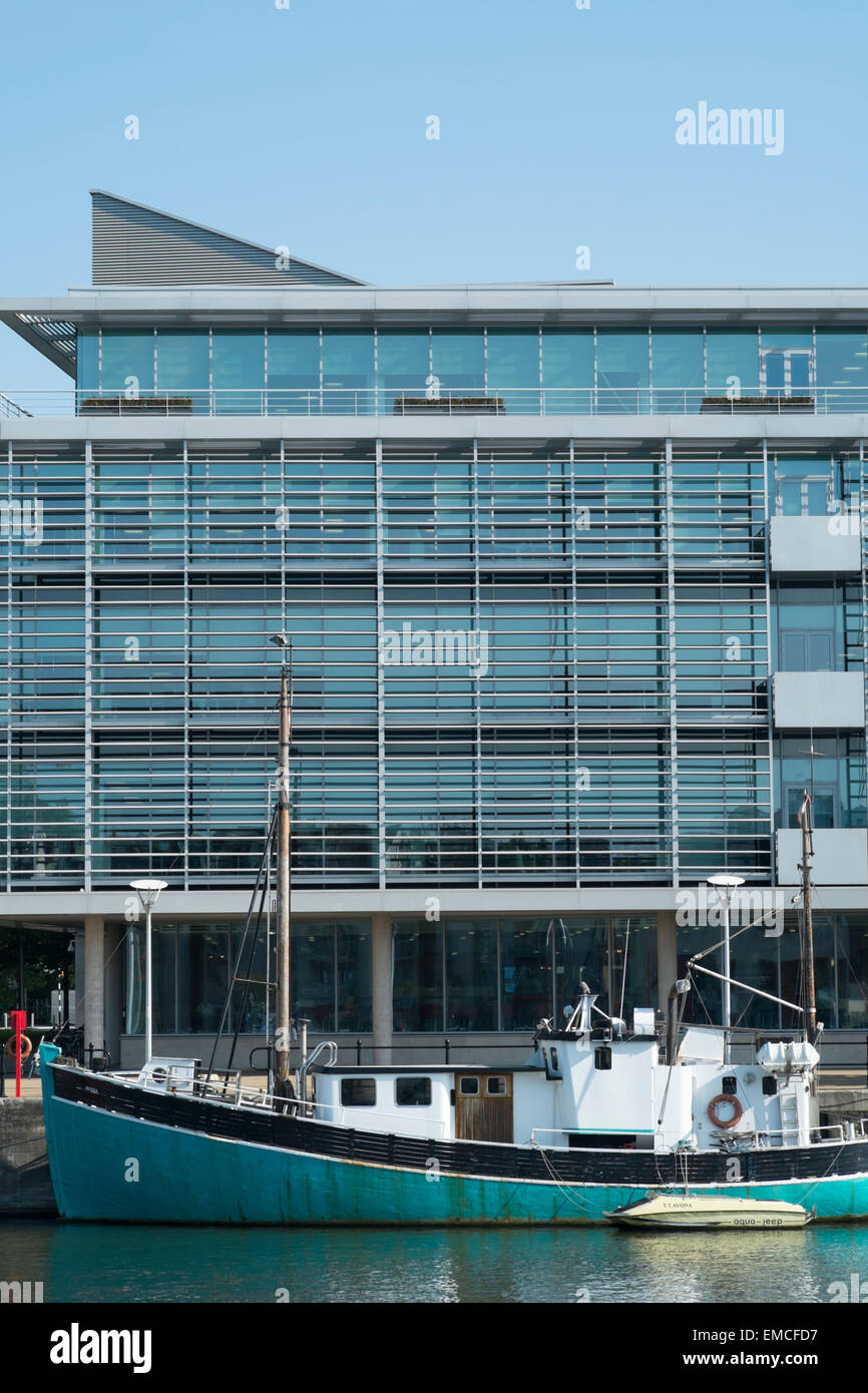 The Floating Harbour in Bristol Stock Photo - Alamy