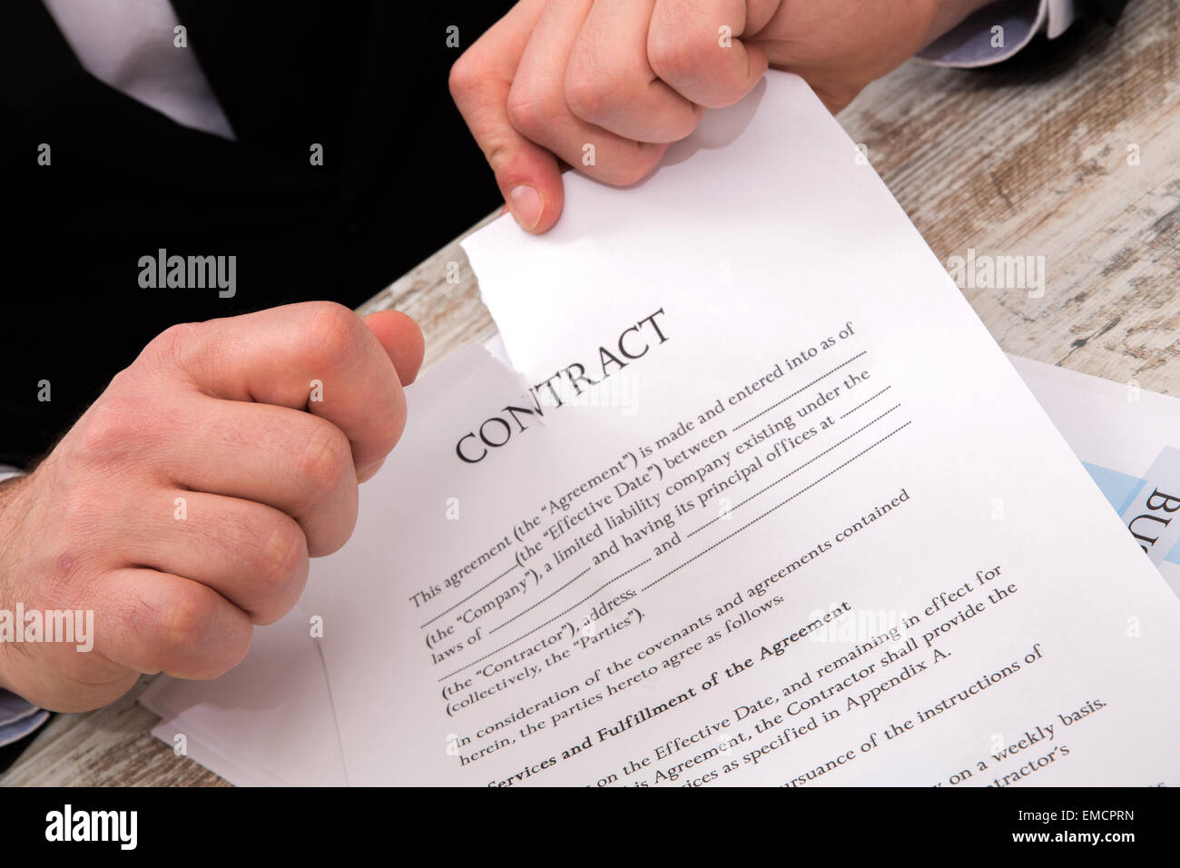 Breaking contract hi-res stock photography and images - Alamy