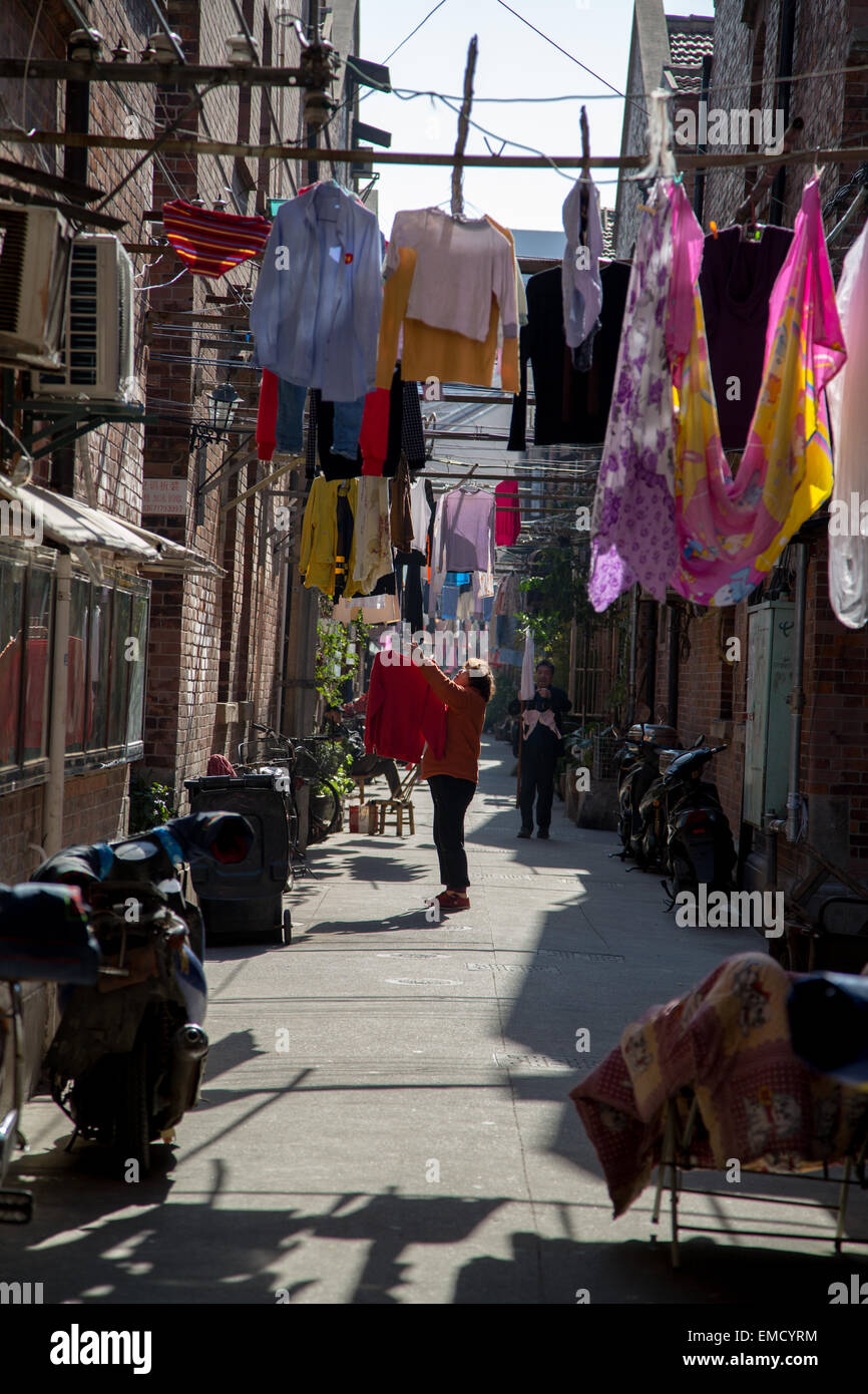 Shikumen hi-res stock photography and images - Alamy