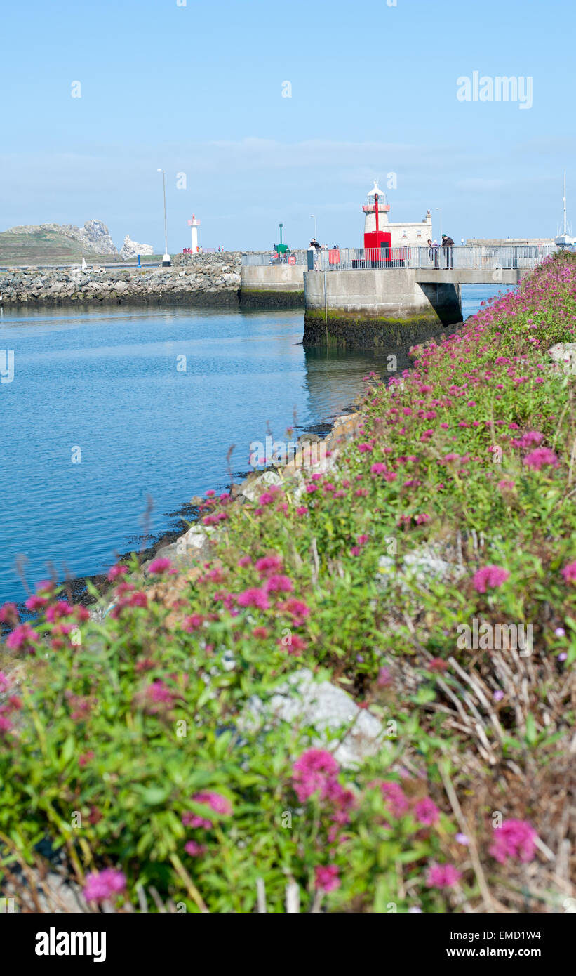 Harbor with lighthouse and boat hi-res stock photography and images - Alamy
