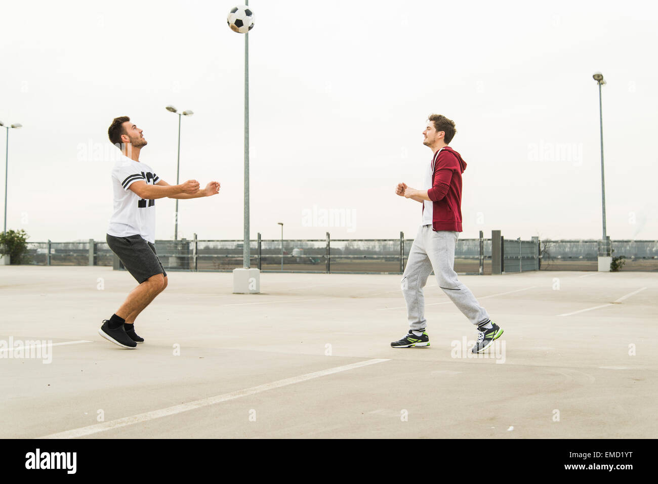 Soccer coordination hi-res stock photography and images - Alamy
