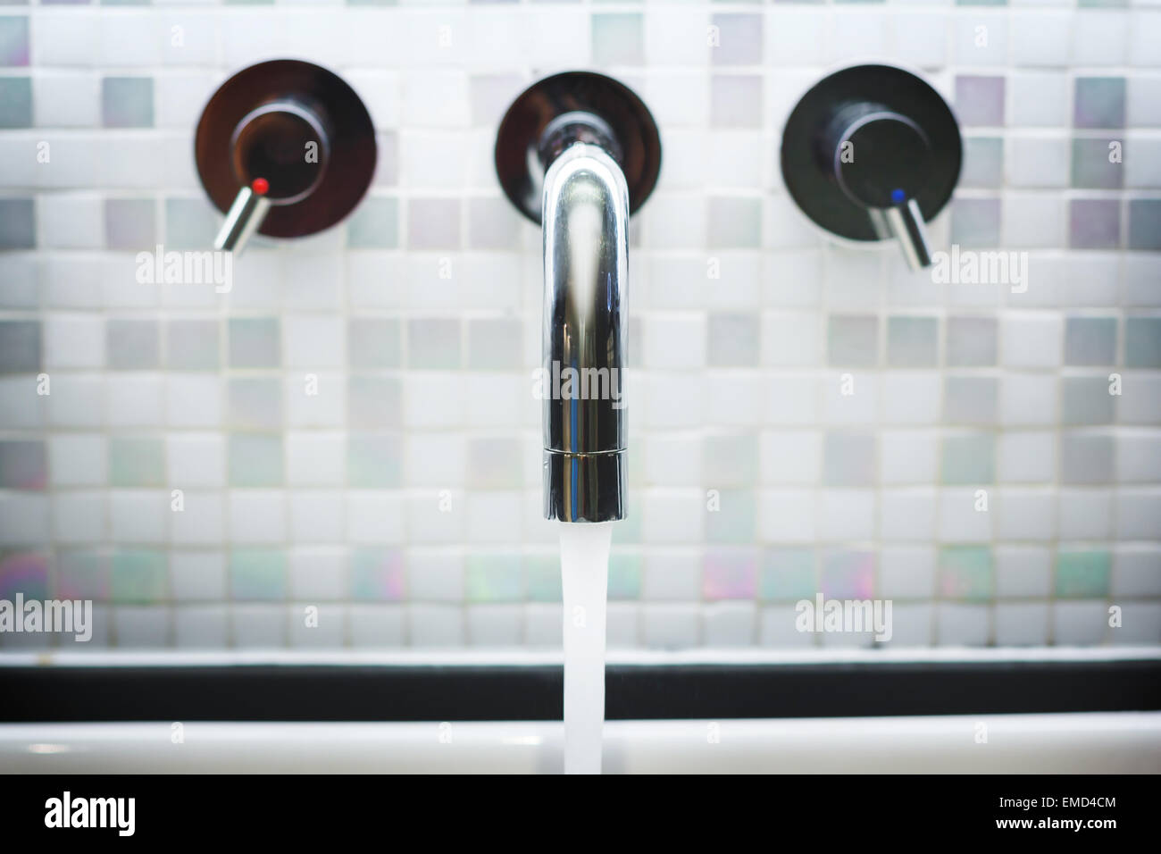 In bathroom water tap open hi-res stock photography and images - Alamy