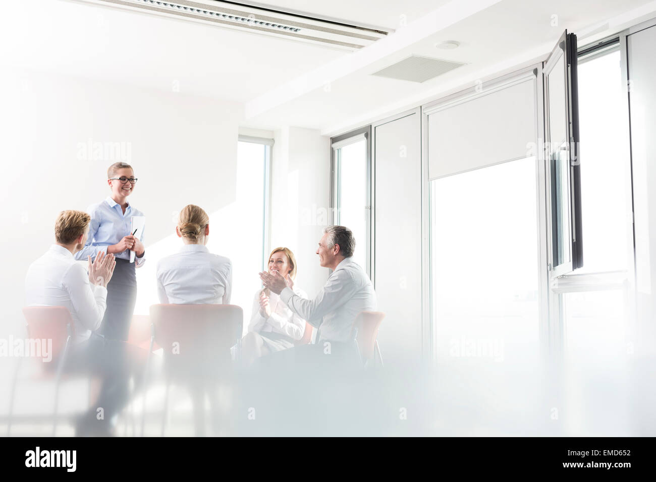 Meeing hi-res stock photography and images - Alamy