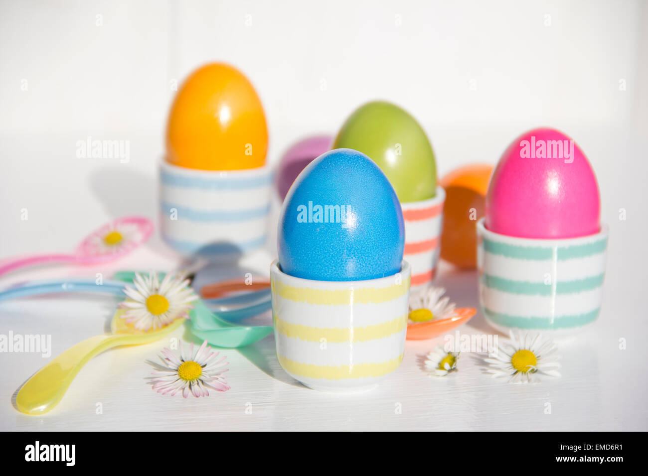 Blue plastic egg cups hi-res stock photography and images - Alamy