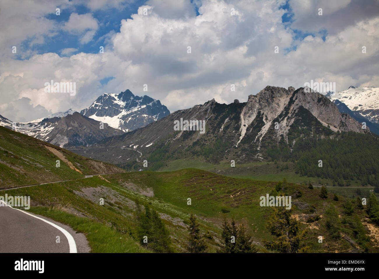 Adamello park hi-res stock photography and images - Alamy