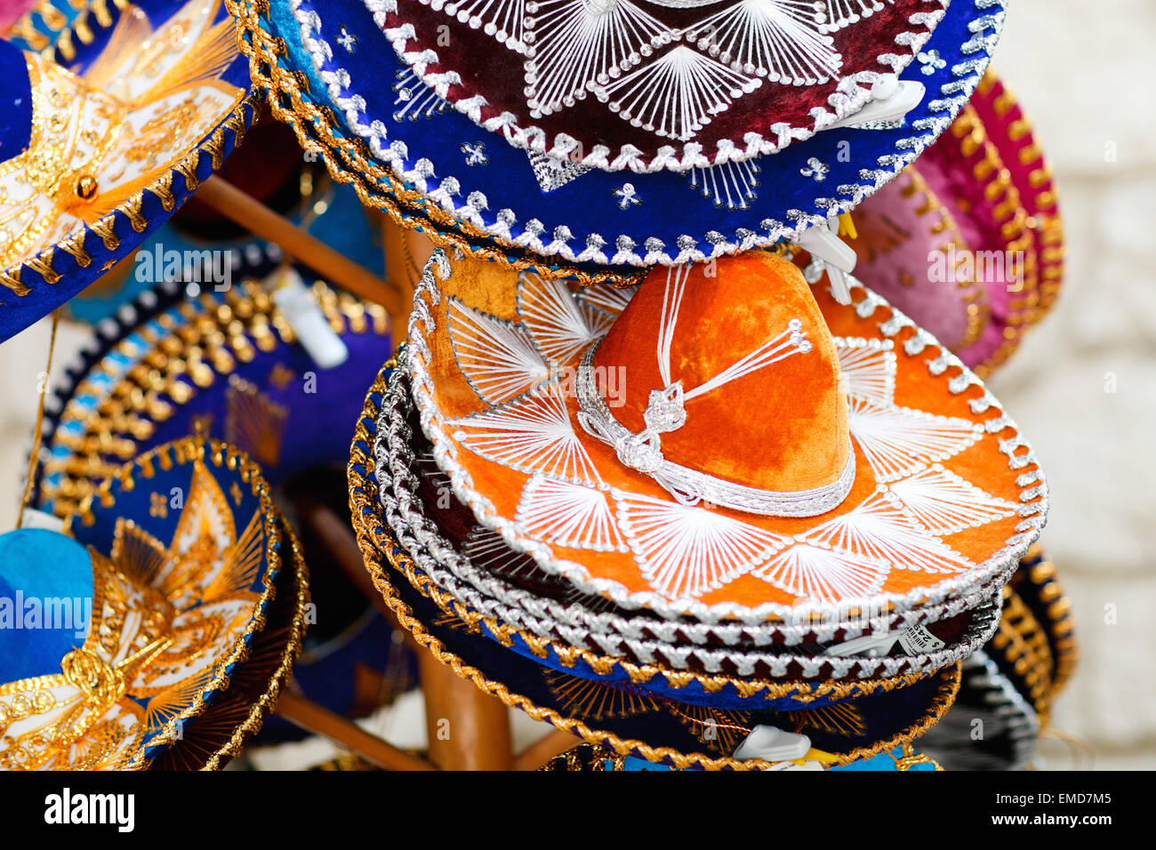 Mayan hats hi-res stock photography and images - Alamy