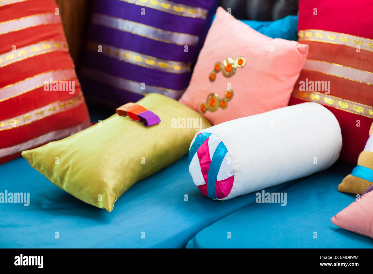 Artistic pillows hi-res stock photography and images - Alamy