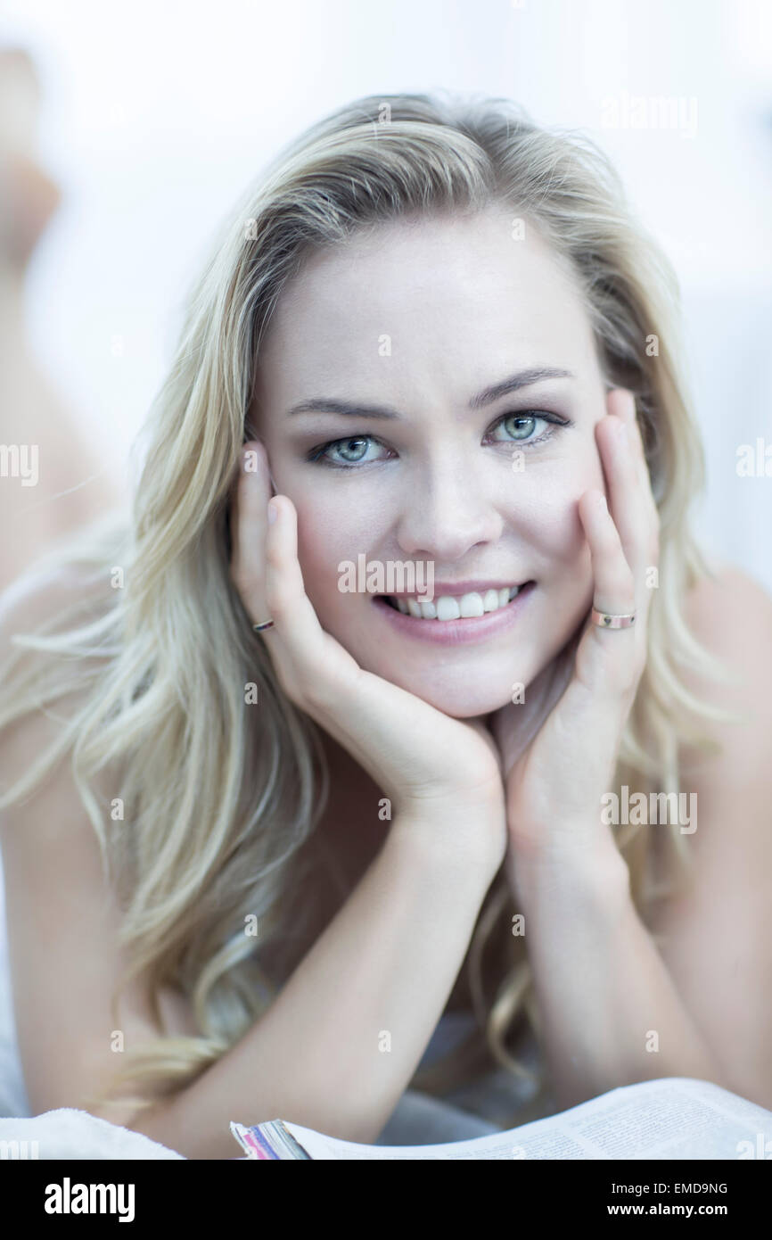 Womans face on couch in hi-res stock photography and images - Alamy