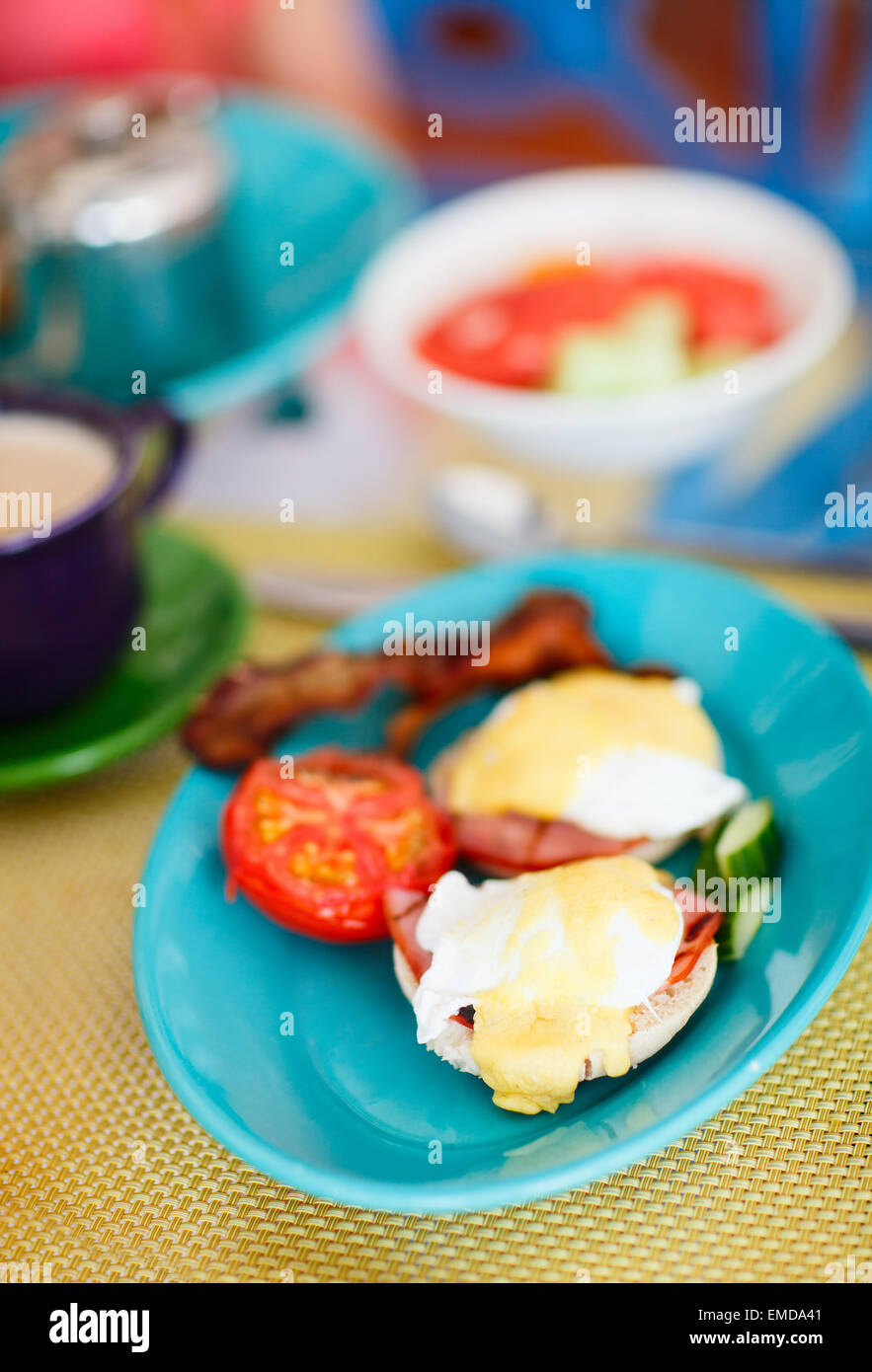 Eggs benedict served breakfast hi-res stock photography and images - Alamy
