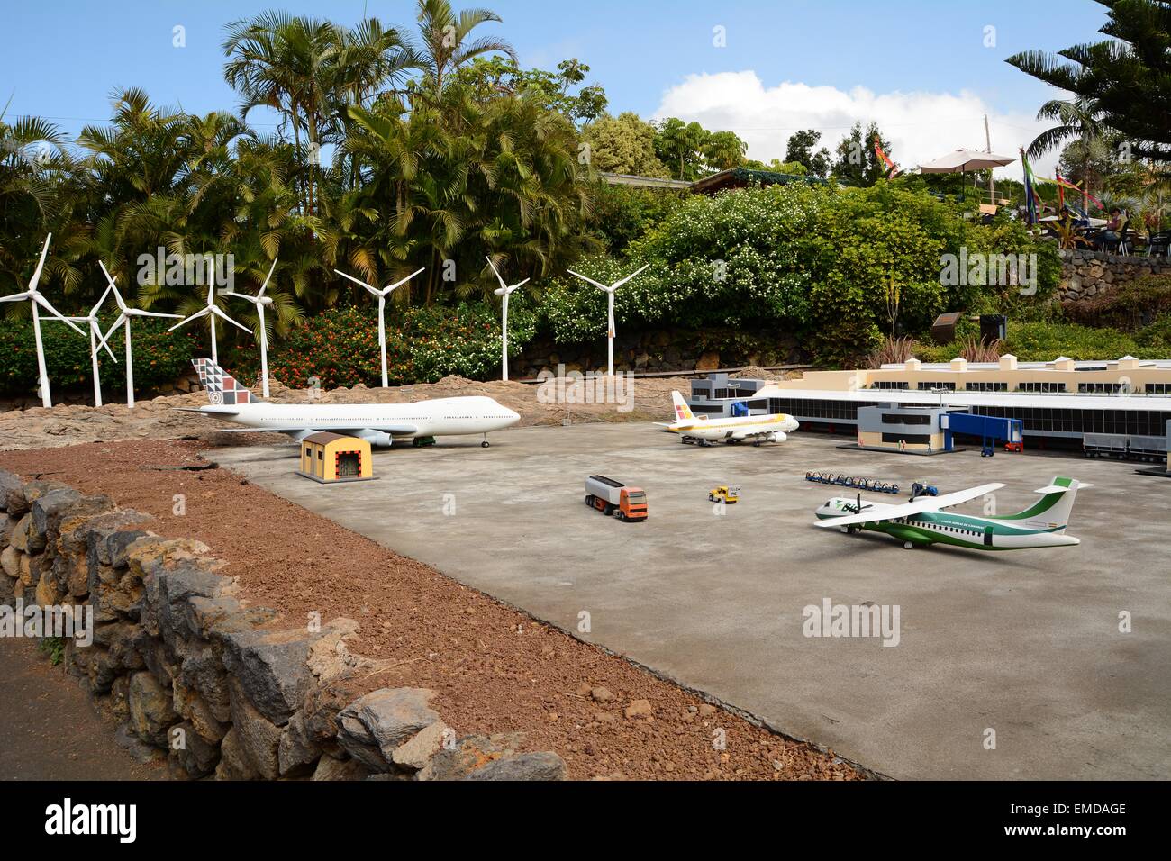 Pueblo Chico theme park with miniature models of the biggest Canary ...