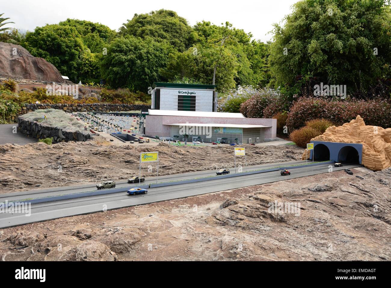 Pueblo Chico theme park with miniature models of the biggest Canary ...