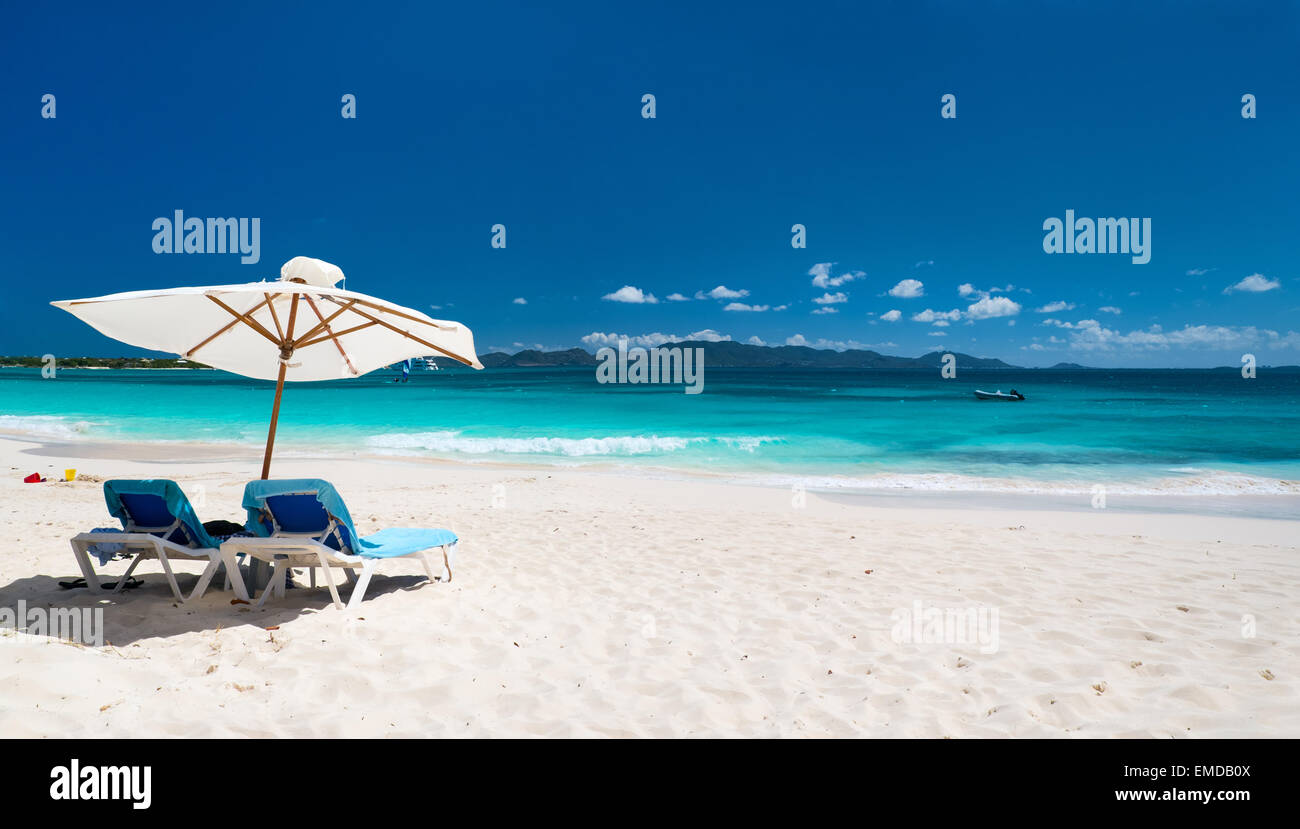 Stunning Caribbean beach Stock Photo - Alamy