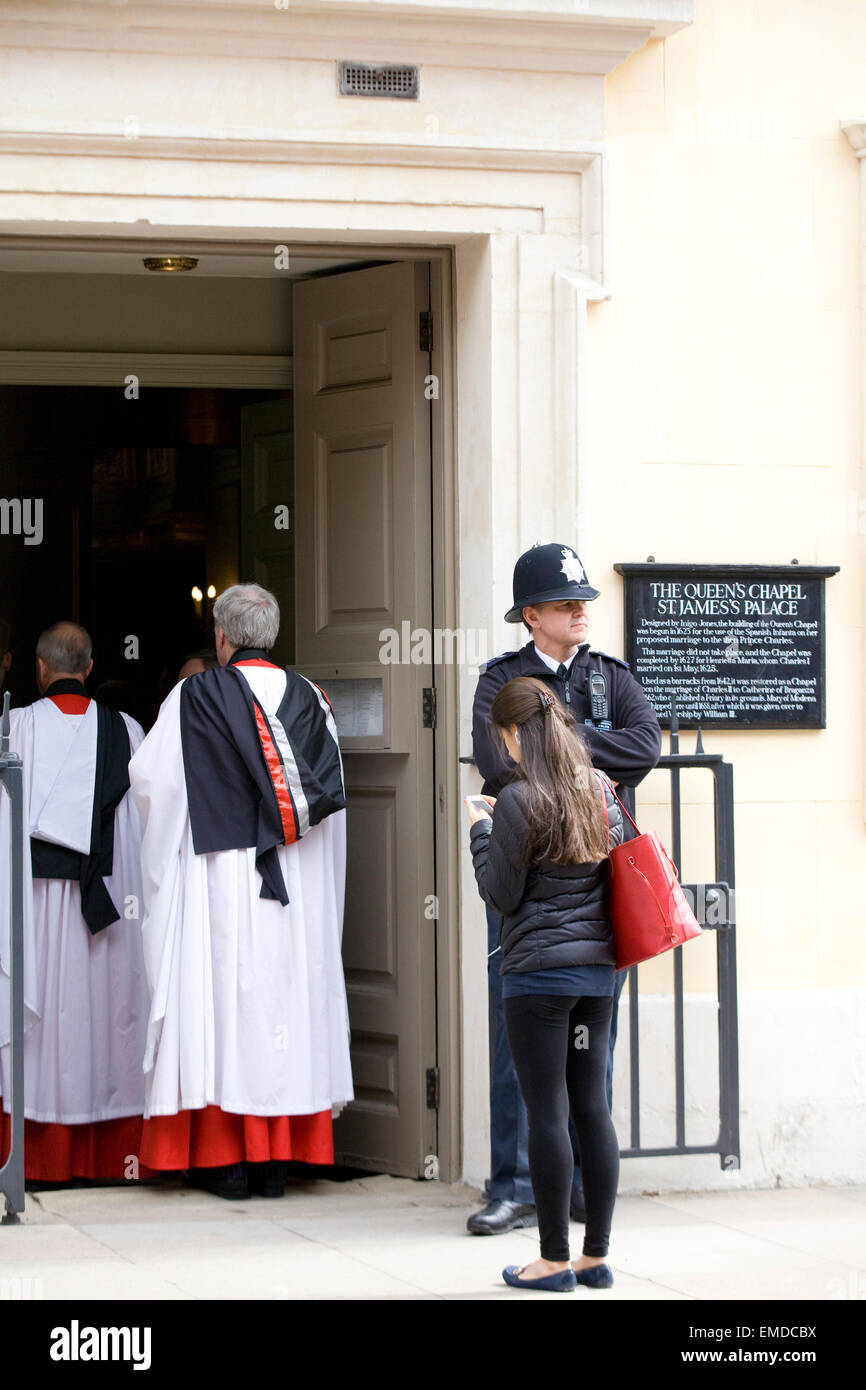 Guards chapel hi-res stock photography and images - Alamy