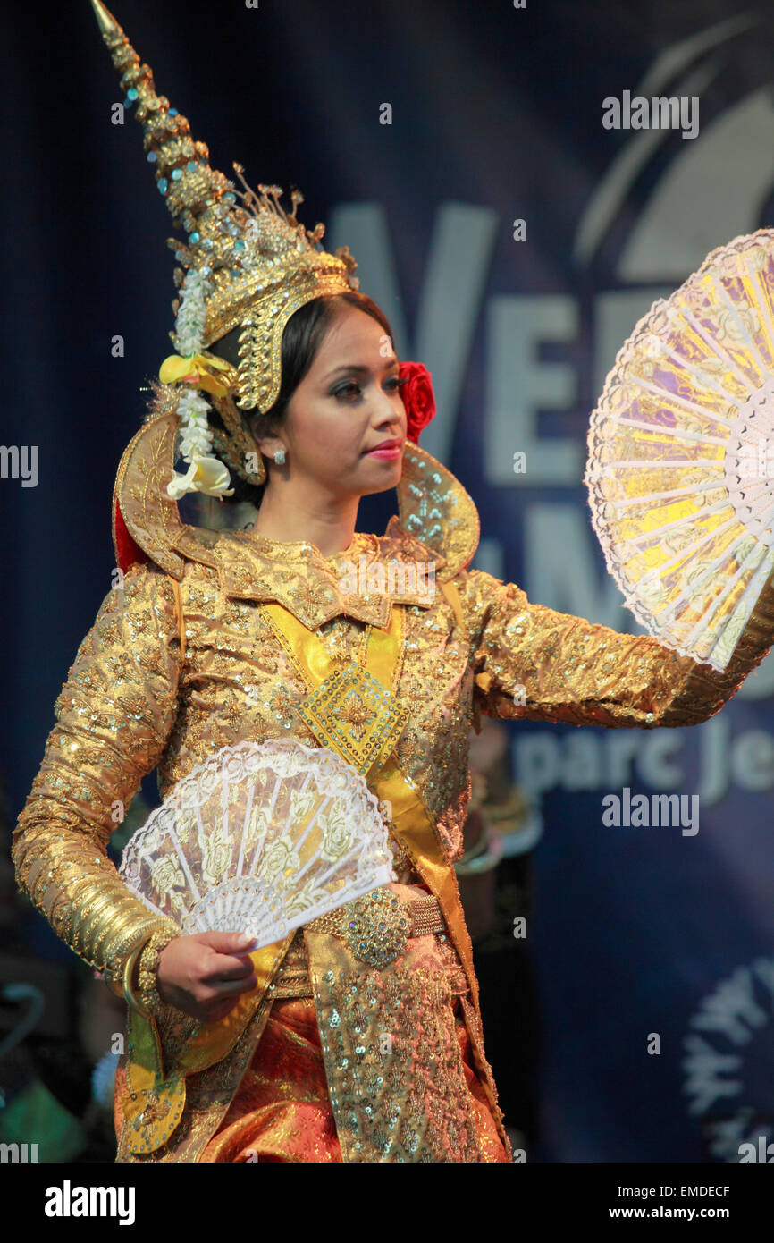 Canada, Quebec, Montreal, Cambodian, festival, people, dancer Stock ...