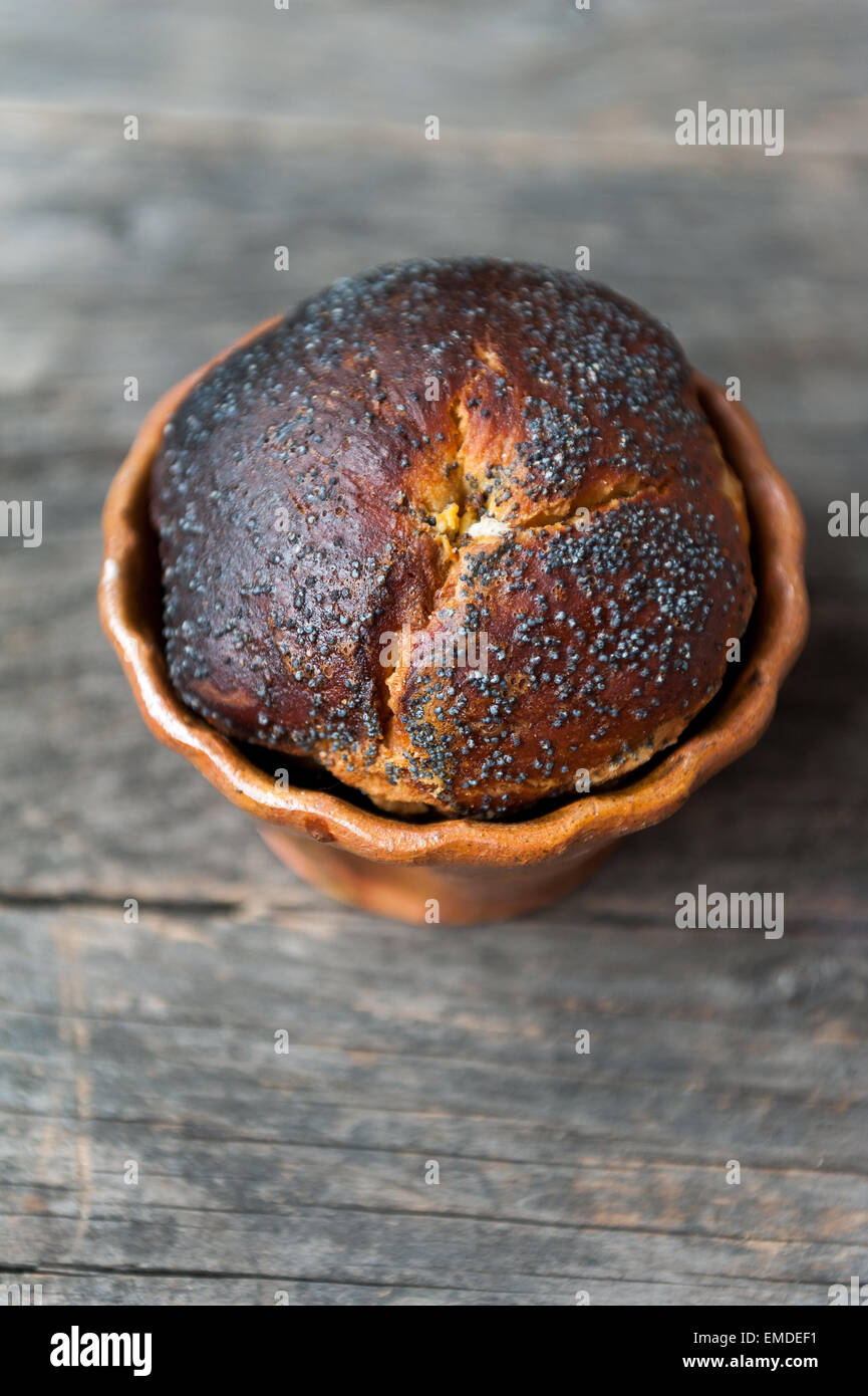 Romanian panettone hi-res stock photography and images - Alamy