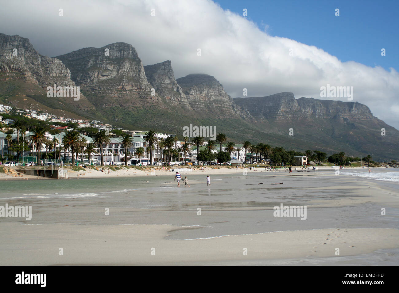 12 apostles mountains hi-res stock photography and images - Alamy
