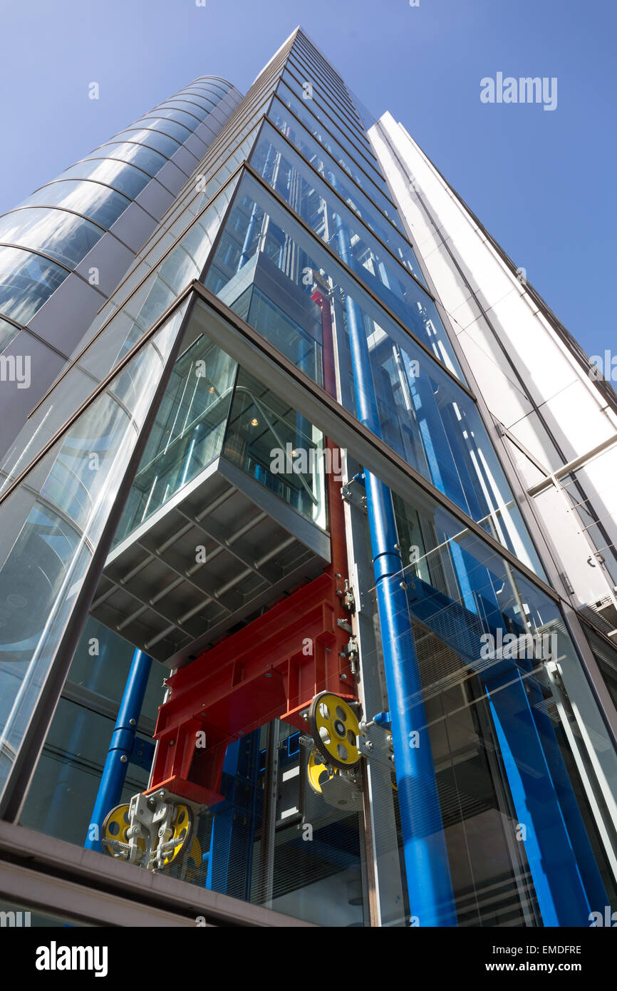 Glass Lift Stock Photos & Glass Lift Stock Images - Alamy