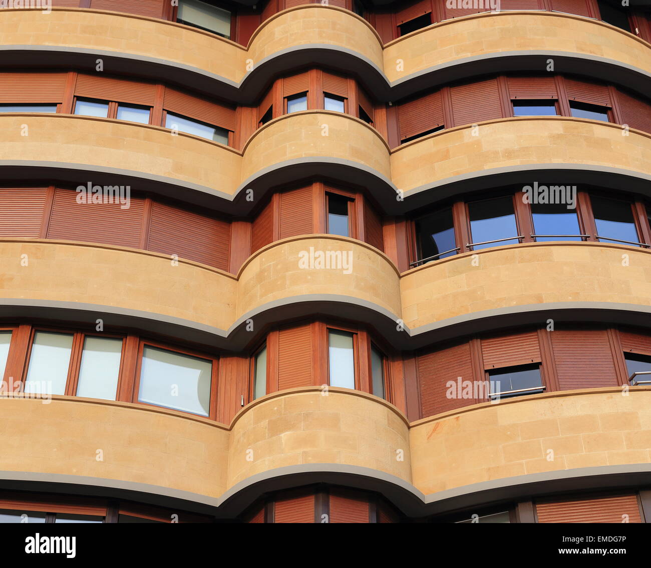 Curved stone balcony hi-res stock photography and images - Alamy