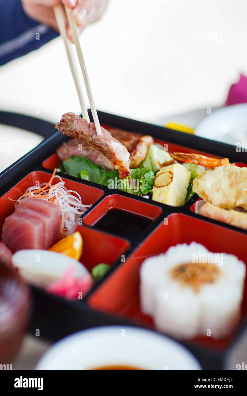 Bento box traditional japan hi-res stock photography and images - Alamy