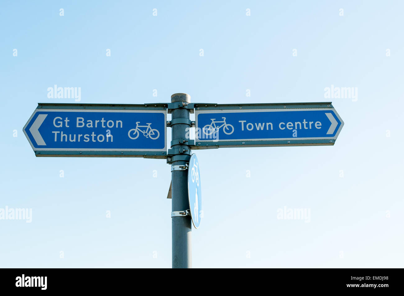 Sign posts to places near Bury St Edmunds Stock Photo - Alamy