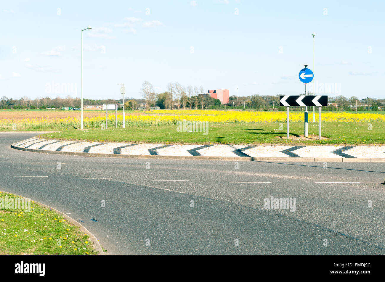Modern road and roundabout in rural England Stock Photo - Alamy
